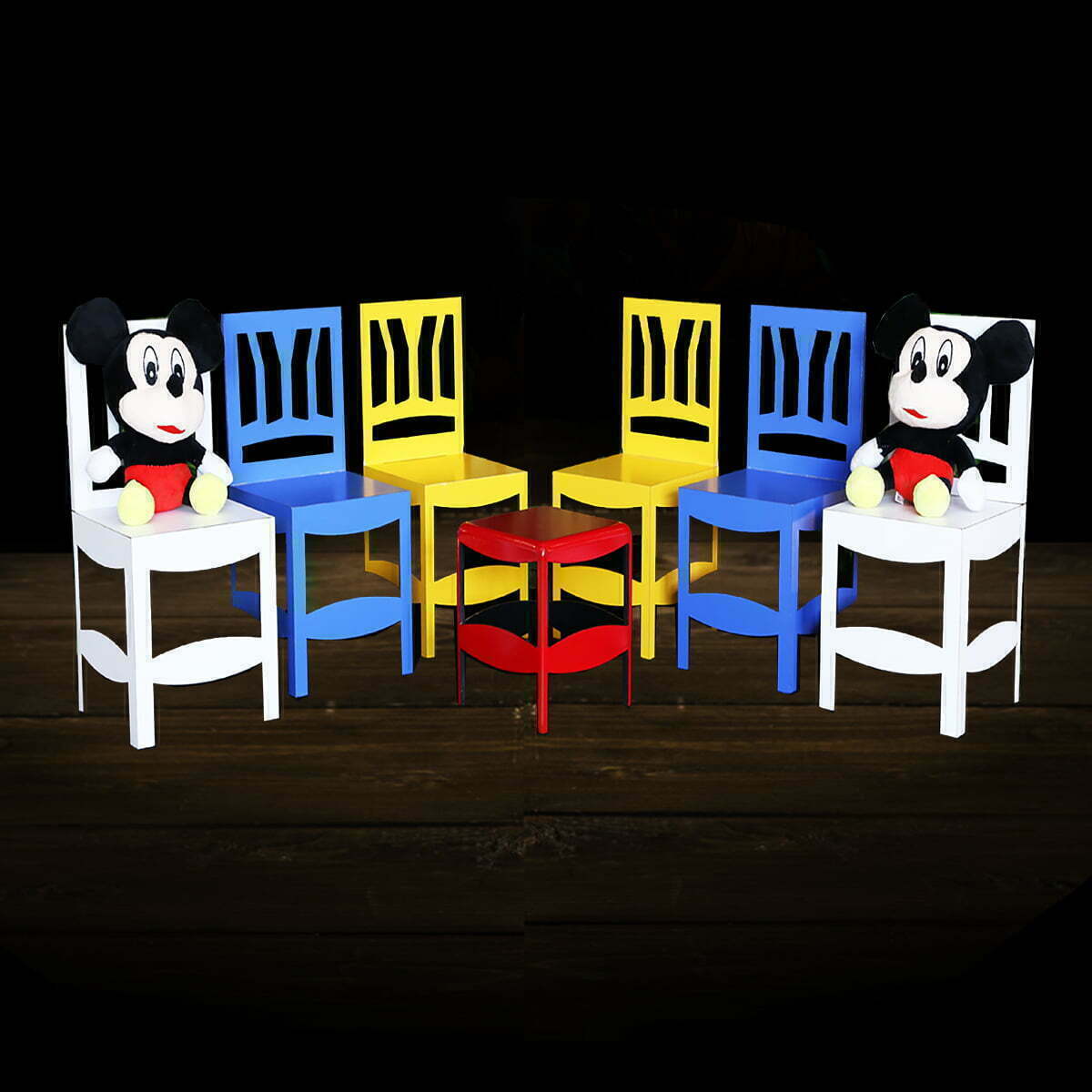 Chair Game with Special Suitcase - Tora Magic Co.